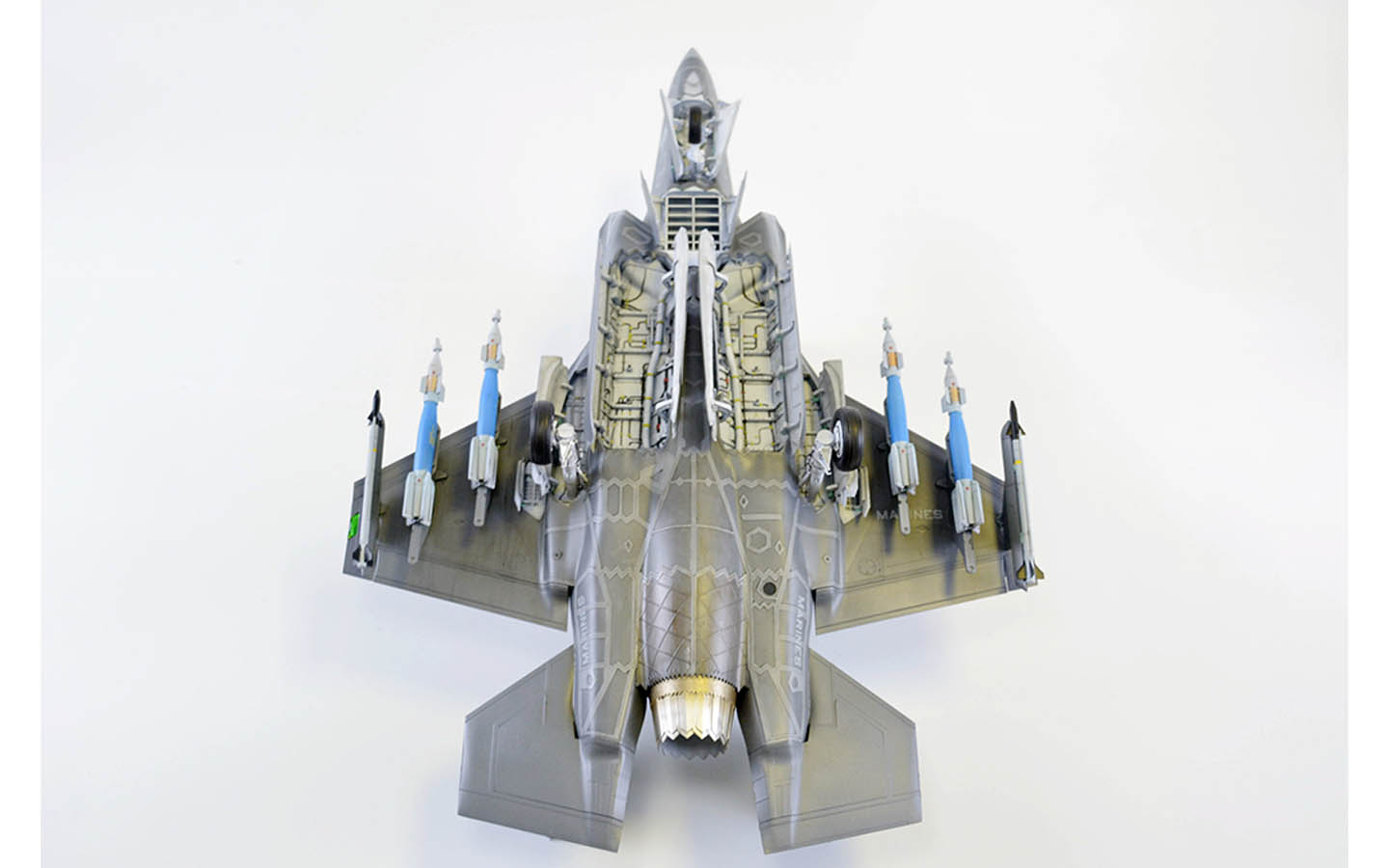 F-35B Lightning - Trumpeter 03232 | kingshobby.com