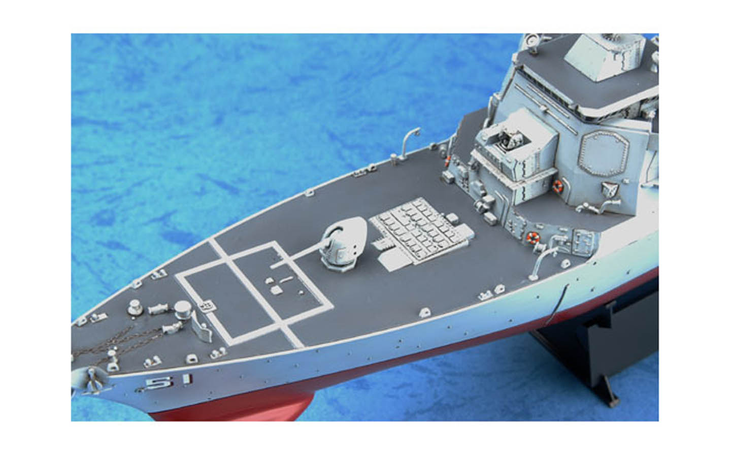 USS Arleigh Burke DDG-51 - Trumpeter 04523 | kingshobby.com