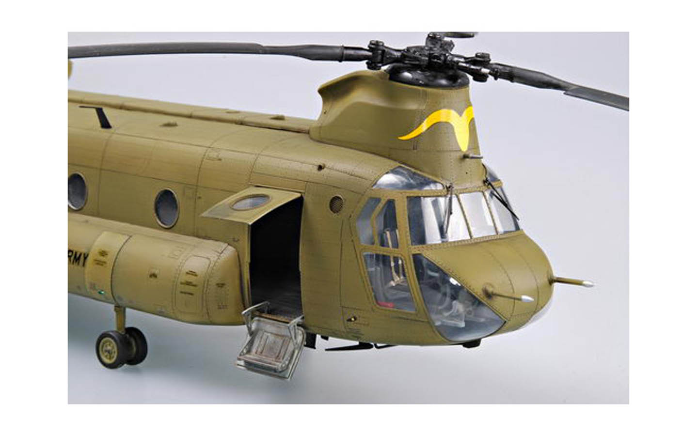CH-47A Chinook - Trumpeter 05104 | kingshobby.com