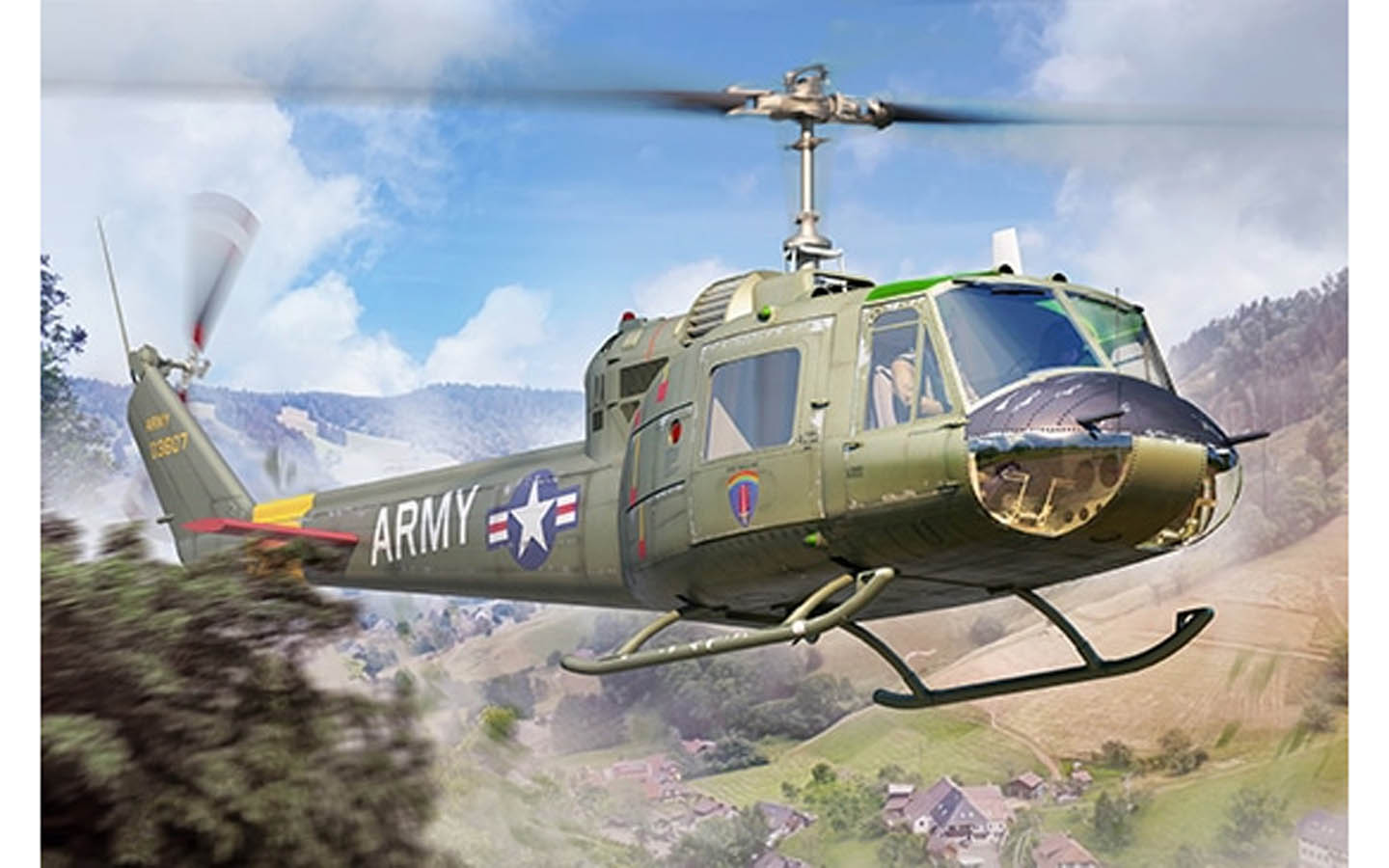 UH-1B Huey - Trumpeter 05111 | kingshobby.com