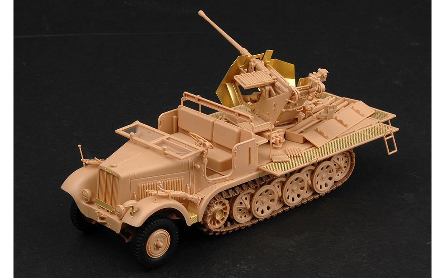 German Sd.Kfz. 6/2 3.7cm Flak 37 auf Selbstfahrlafette - Trumpeter ...