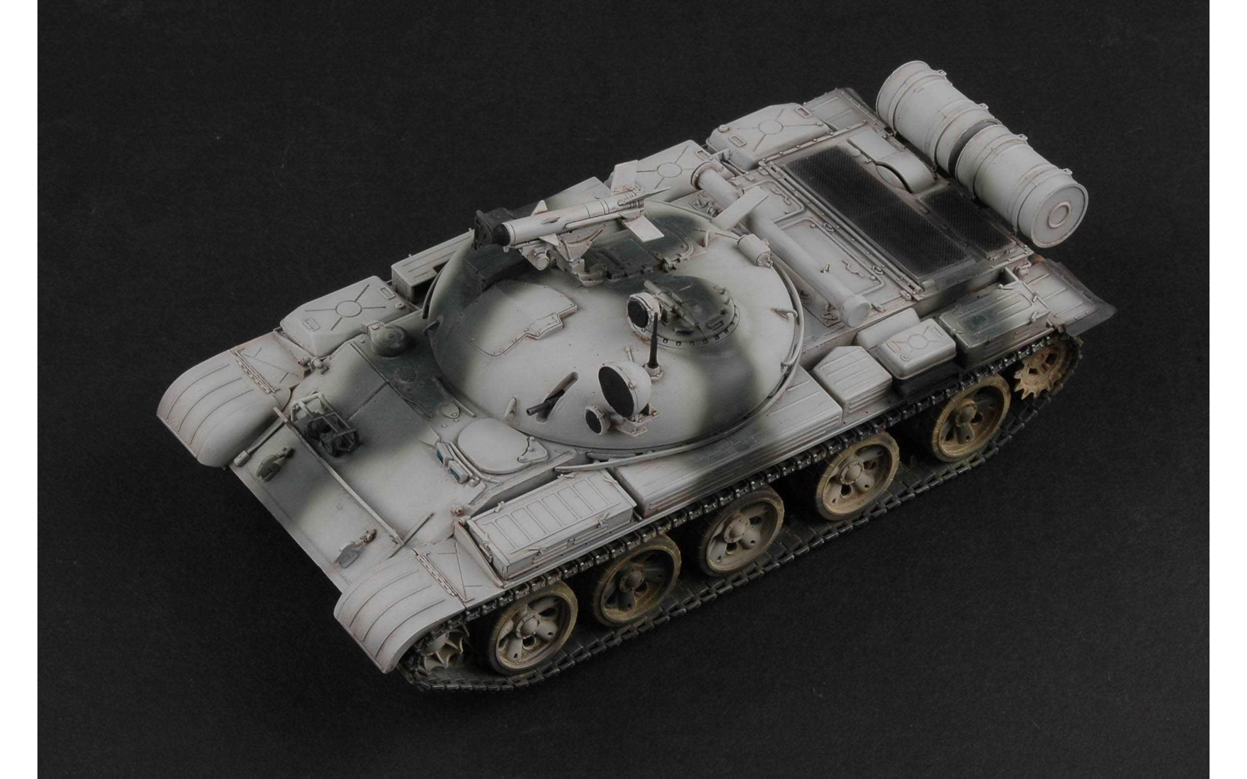 Soviet IT-1 Missile Tank - Trumpeter 05541 | kingshobby.com