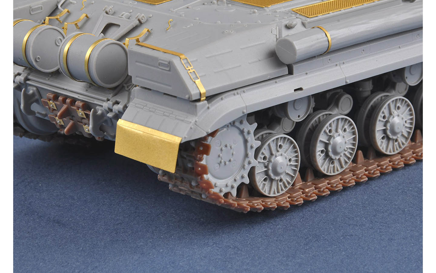 Soviet T-10M Heavy Tank - Trumpeter 05546 | kingshobby.com