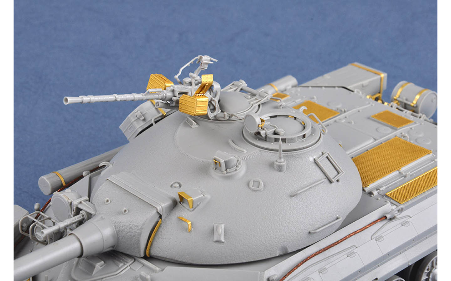 Soviet T-10M Heavy Tank - Trumpeter 05546 | kingshobby.com