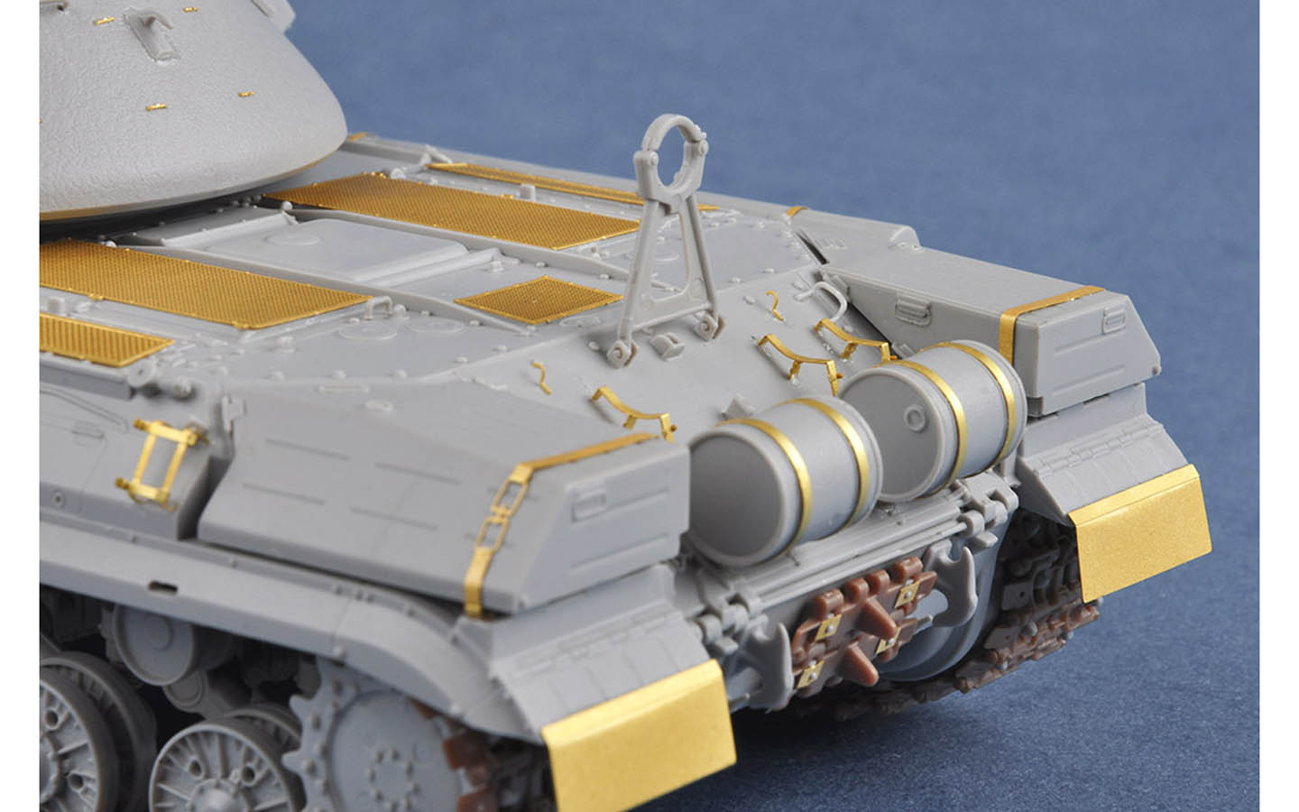 Soviet T-10M Heavy Tank - Trumpeter 05546 | kingshobby.com