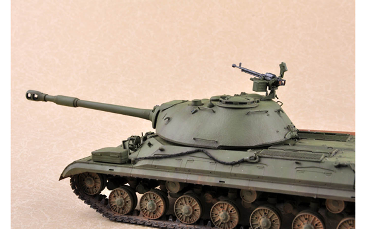 Soviet T-10A Heavy Tank - Trumpeter 05547 | kingshobby.com
