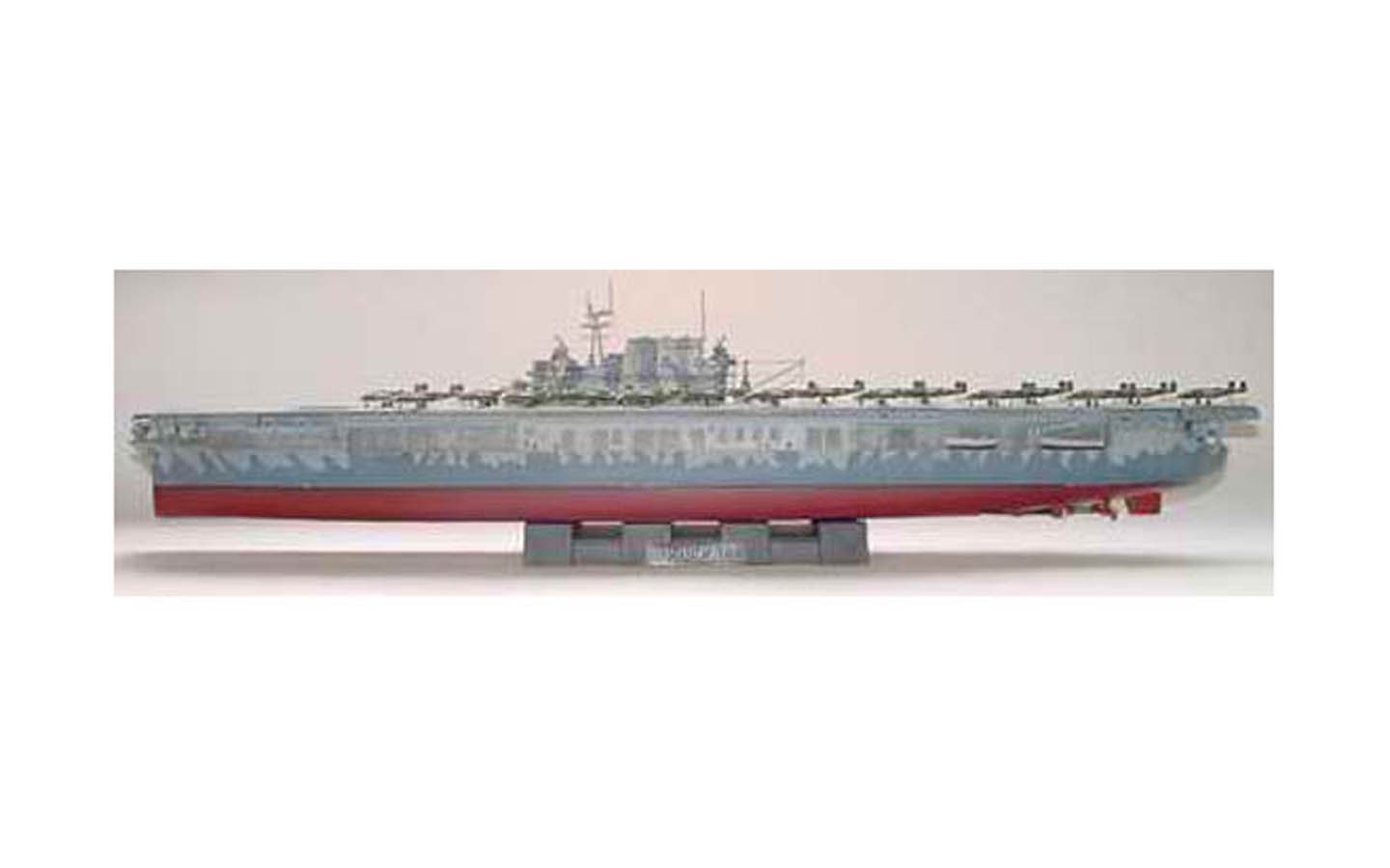 U.S. Aircraft Carrier CV-8 Hornet - Trumpeter 05601 | kingshobby.com