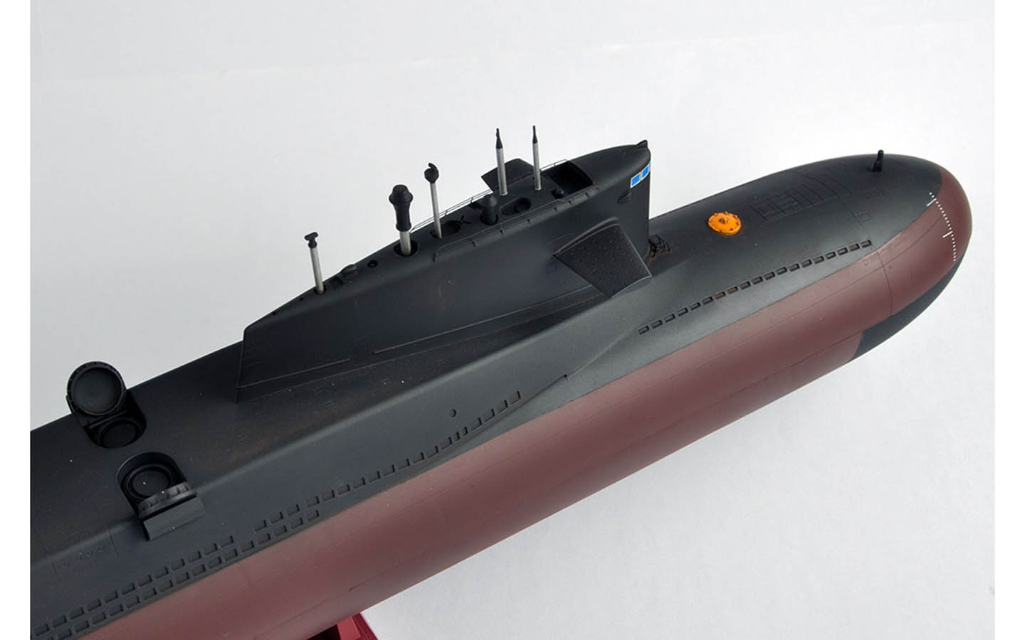 PLAN Type 092 Xia Class SSBN - Trumpeter 05910 | kingshobby.com