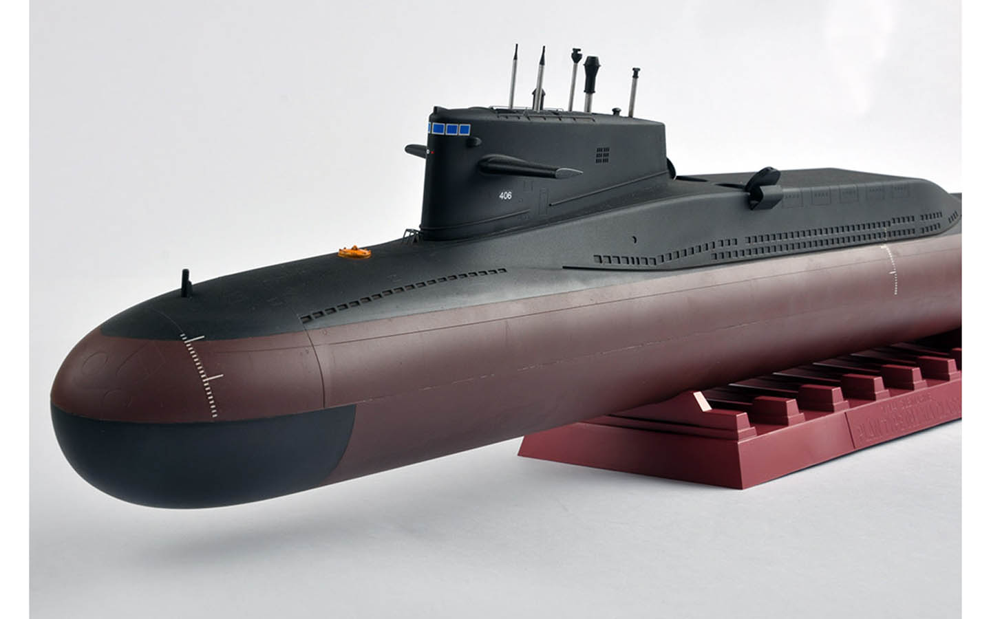 PLAN Type 092 Xia Class SSBN - Trumpeter 05910 | kingshobby.com