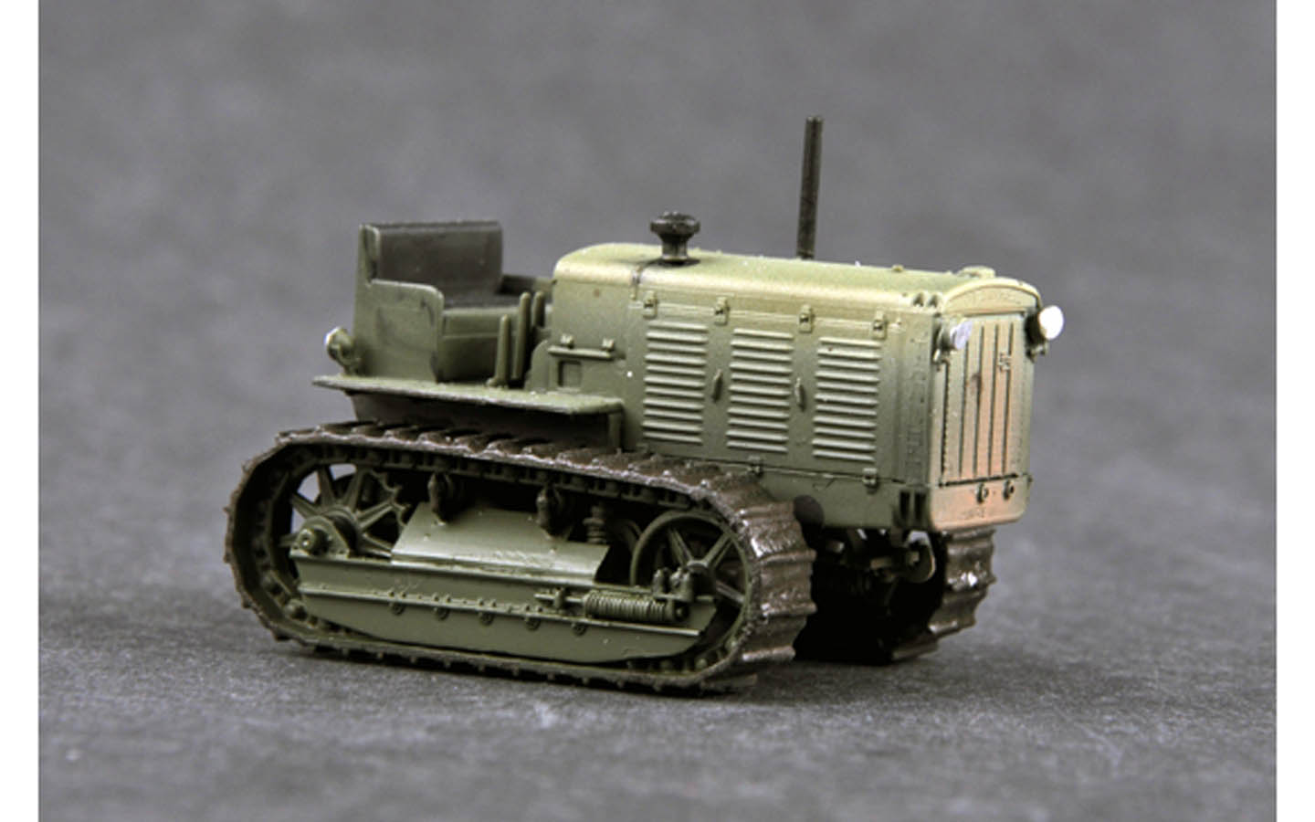 Russian ChTZ S-65 Tractor - Trumpeter 07112 | kingshobby.com