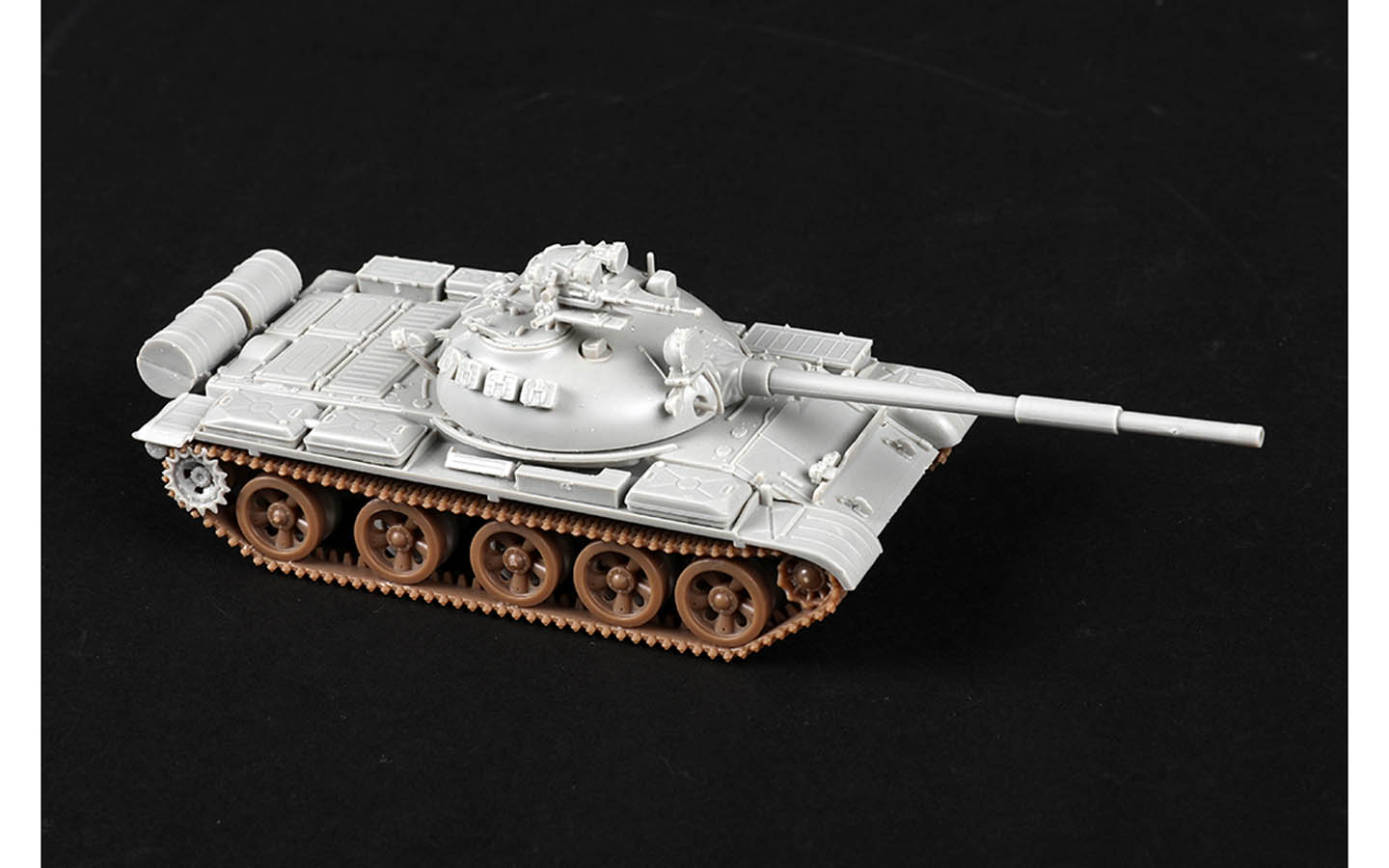 Russian T-62 Main Battle Tank, Model 1972 - Trumpeter 07147 ...