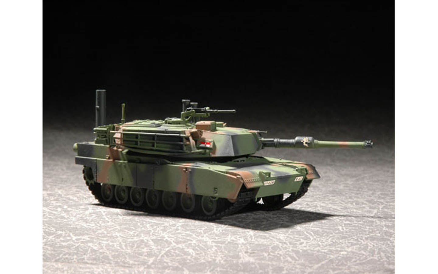 M1A1 Abrams MBT - Trumpeter 07276 | kingshobby.com