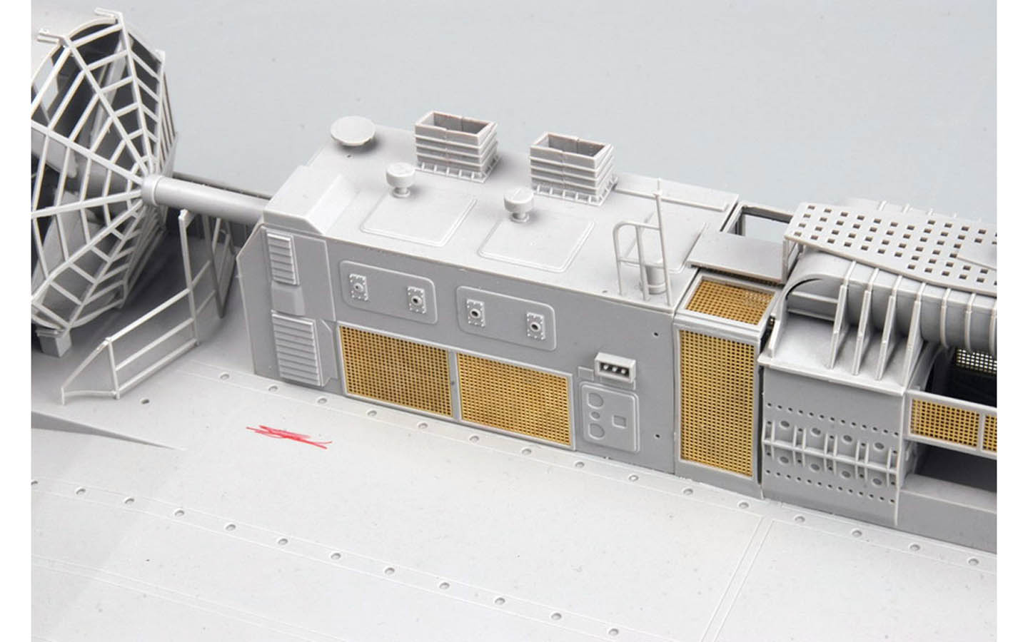 JMSDF Landing Craft Air Cushion (LCAC) - Trumpeter 07301 | kingshobby.com