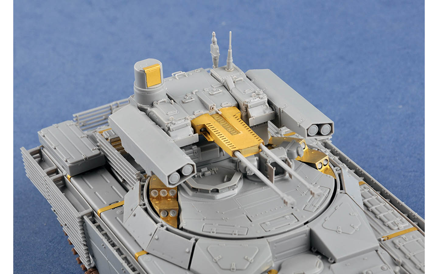 Russian BMPT-72 Terminator-2 - Trumpeter 09515 | kingshobby.com