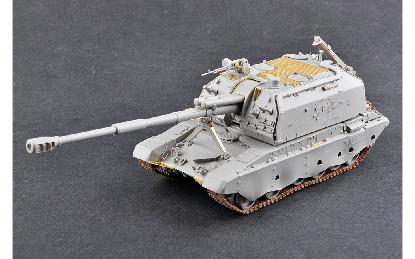 2S19-M2 Self-Propelled Howitzer - Trumpeter 09534 | kingshobby.com