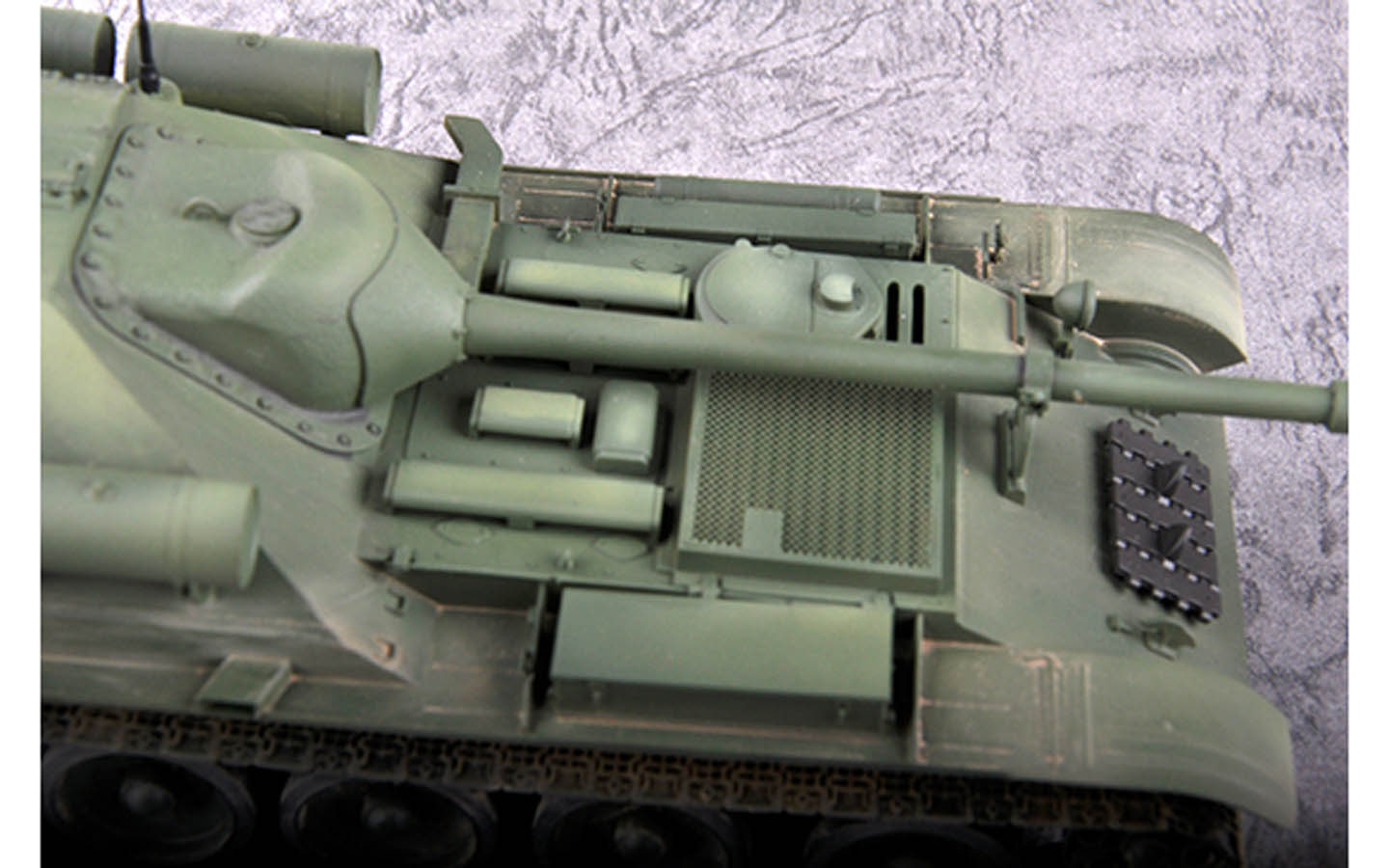 Soviet SU-102 Tank Destroyer - Trumpeter 09570 | kingshobby.com