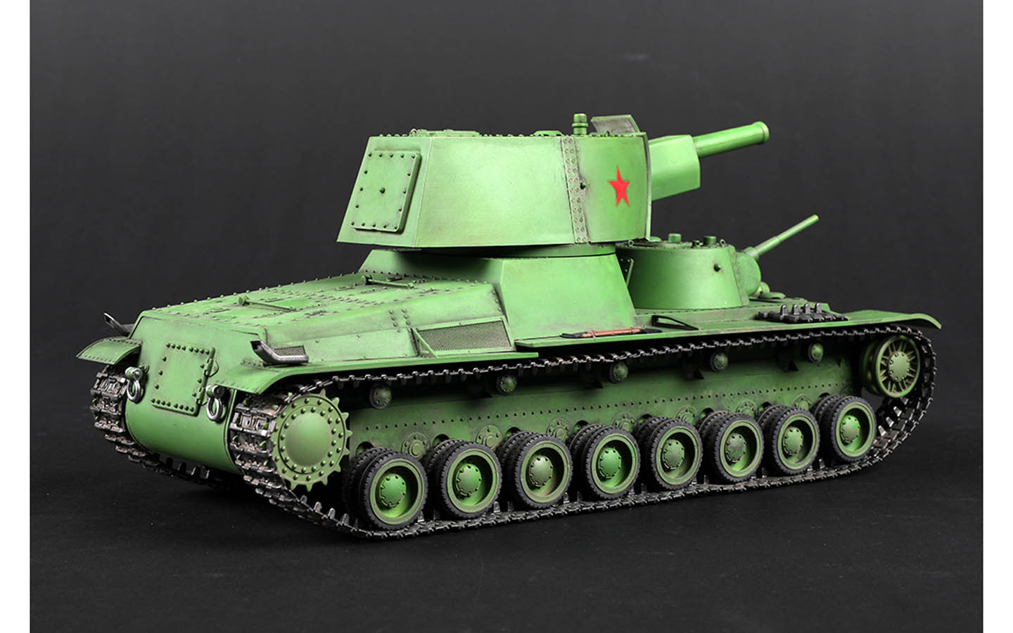 Soviet T-100Z Heavy Tank - Trumpeter 09591 | kingshobby.com