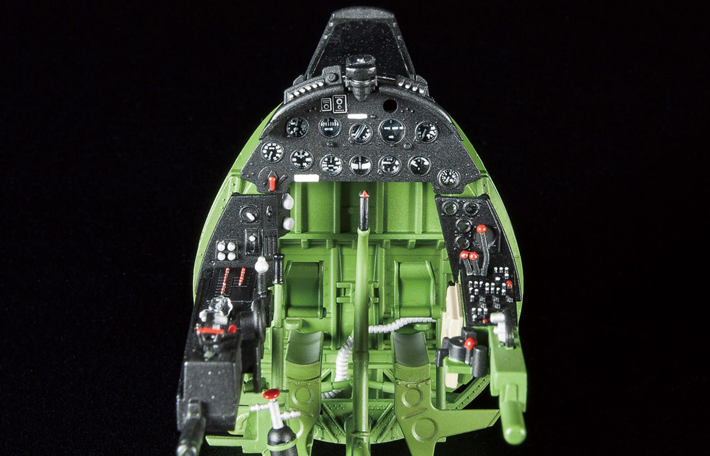 Vought F4U-1D Corsair - Tamiya 60327 | kingshobby.com