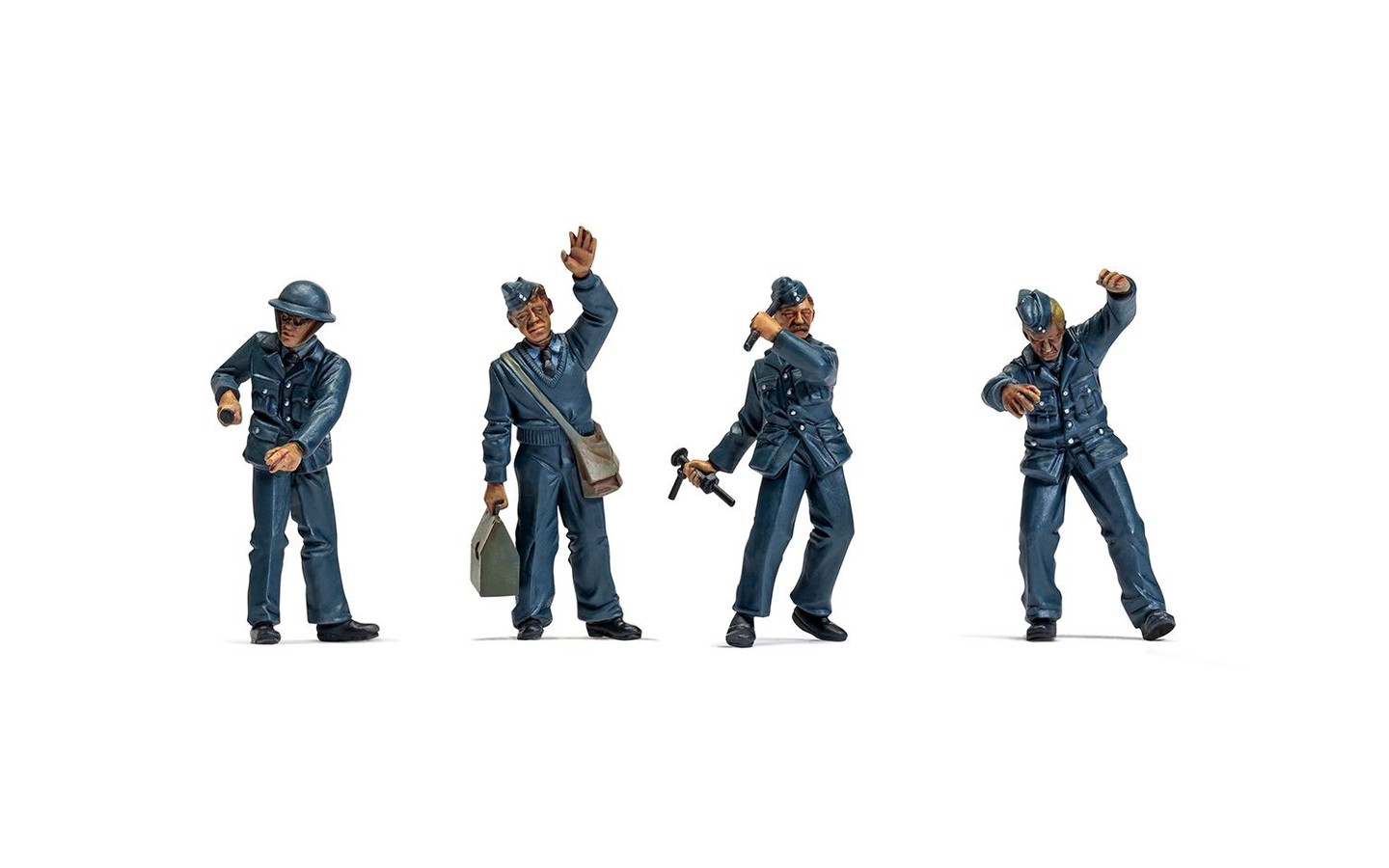 WWII RAF Ground Crew - Airfix A04702 | kingshobby.com