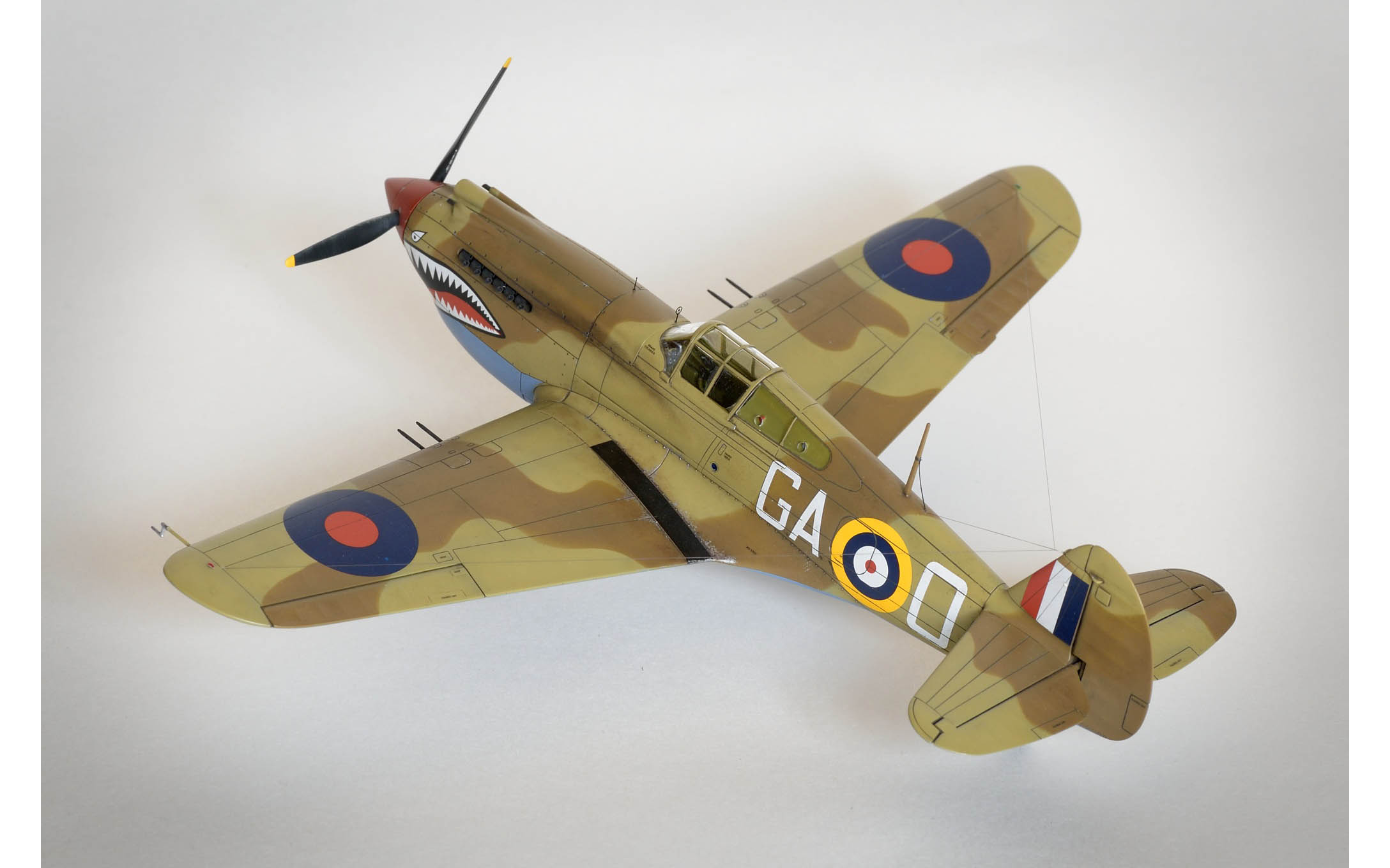 Curtiss Tomahawk MK.II - Airfix A05133 | kingshobby.com