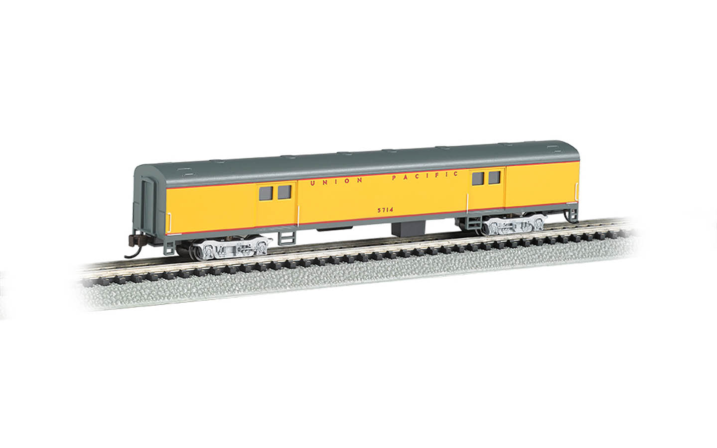 Union Pacific - 72ft Smooth-Sided Baggage Car - Bachmann Trains 14454 ...