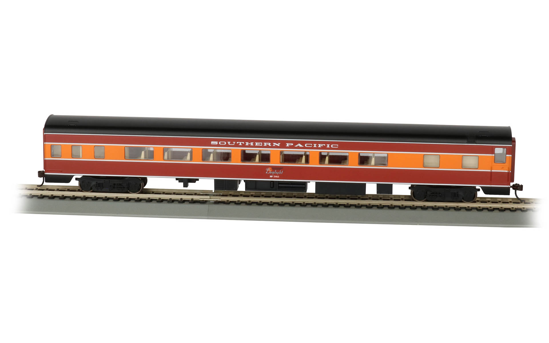 85' Smooth-side Coach w/Lighted Interior - Southern Pacific Daylight ...