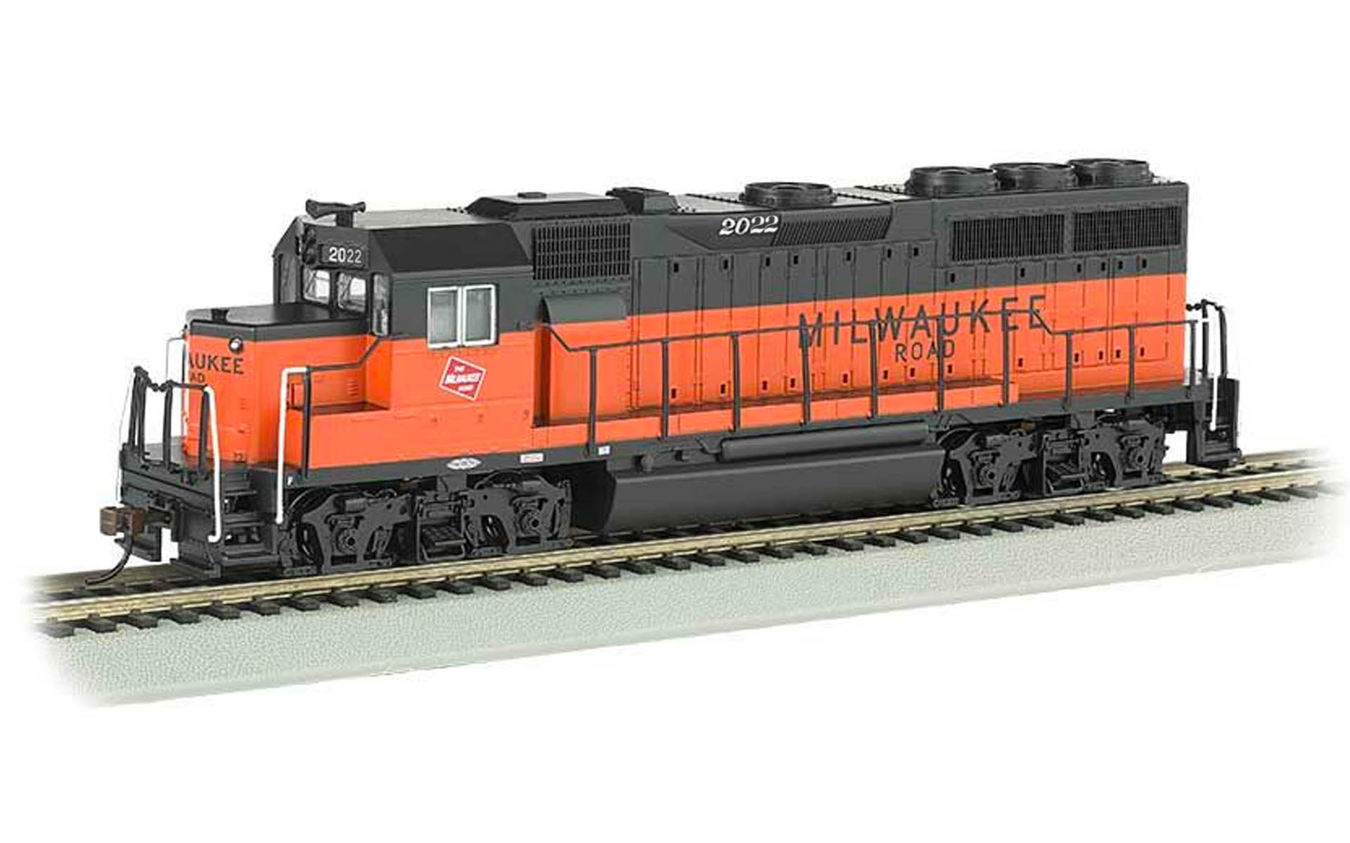 EMD GP40 with All-Wheel Drive (DCC Equipped) - Milwaukee Road #2022 - Bachmann Trains 60316 ...