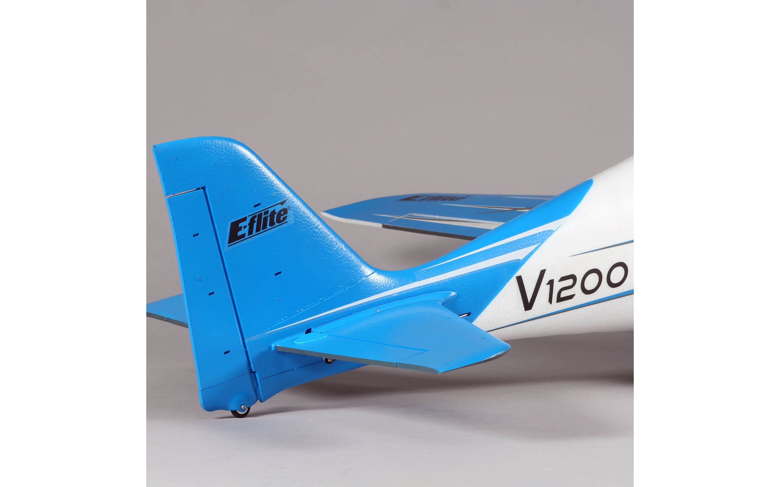 V1200 1.2m PNP with Smart - E-flite EFL12375 | kingshobby.com