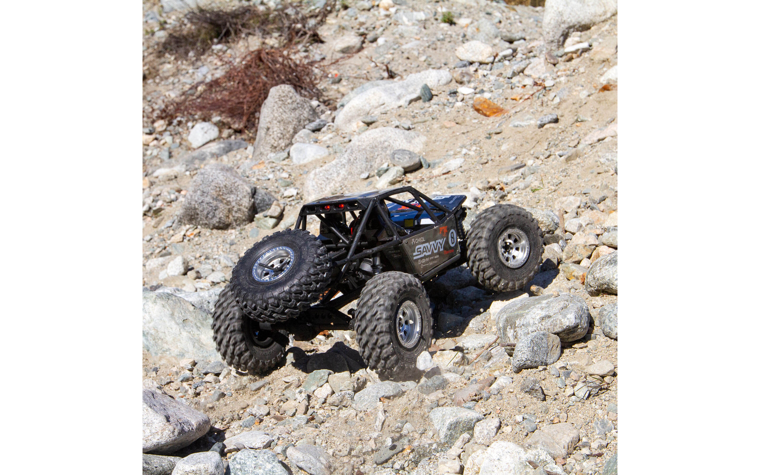 RR10 Bomber 4WD Rock Racer RTR, Savvy - Axial AXI03016T2 | kingshobby.com