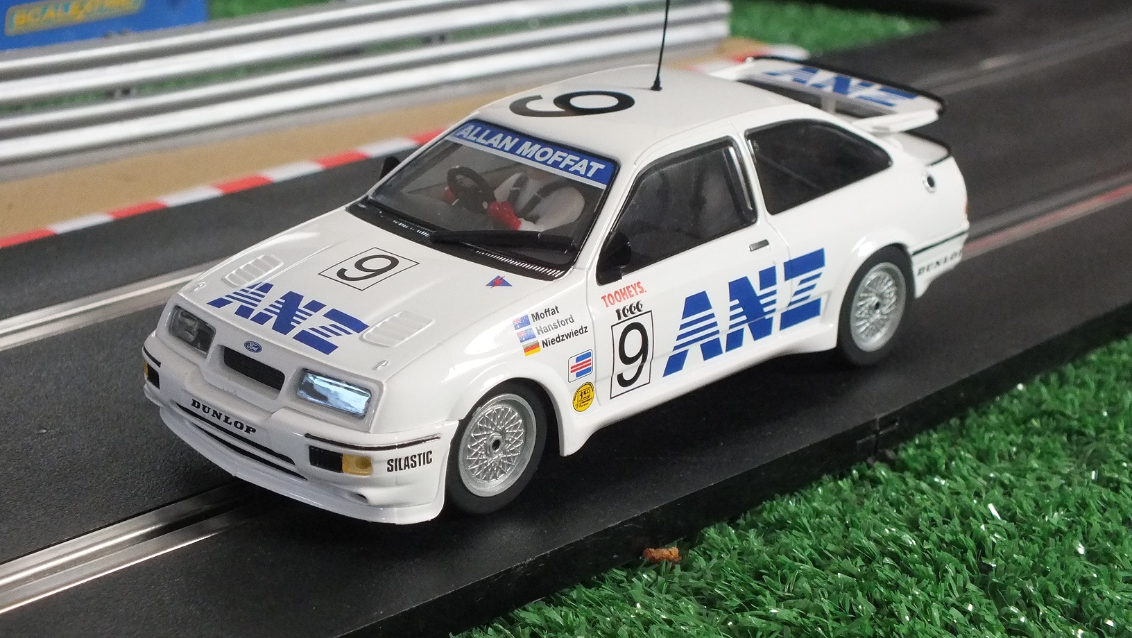 Ford Sierra Cosworth RS500 - James Hardie 1000 Bathurst 1988 ...