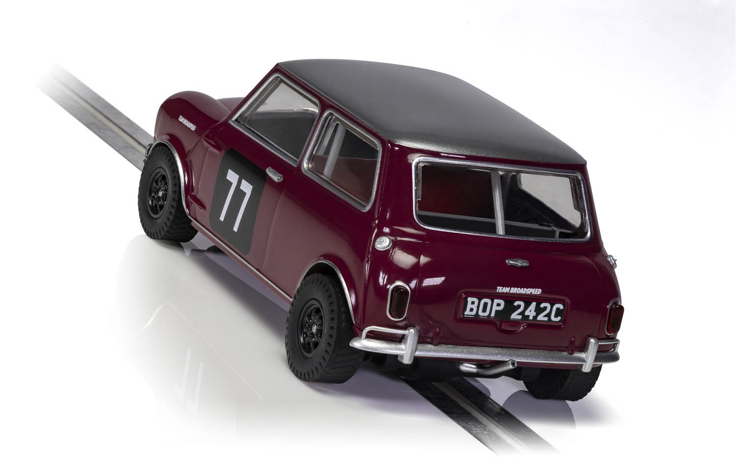 Morris Mini Cooper S - Broadspeed - Scalextric C4238 | kingshobby.com