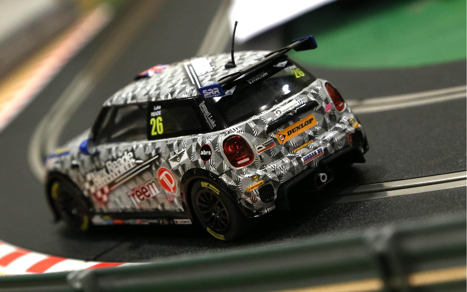BMW Mini Cooper F56, Mini Challenge 2016 - Luke Reade - Scalextric ...