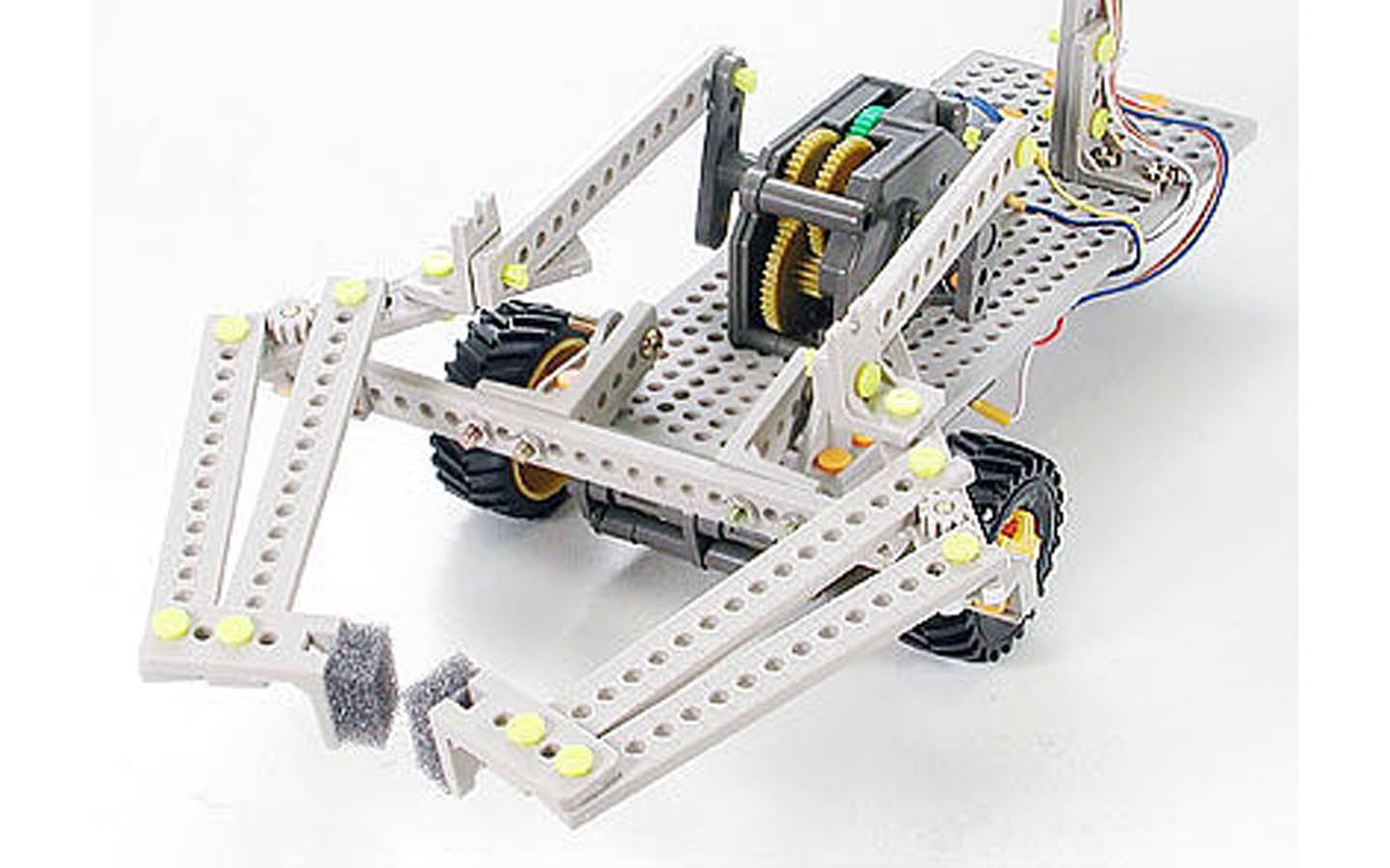 Remote Control Robot Construct - Tamiya 70162 | kingshobby.com
