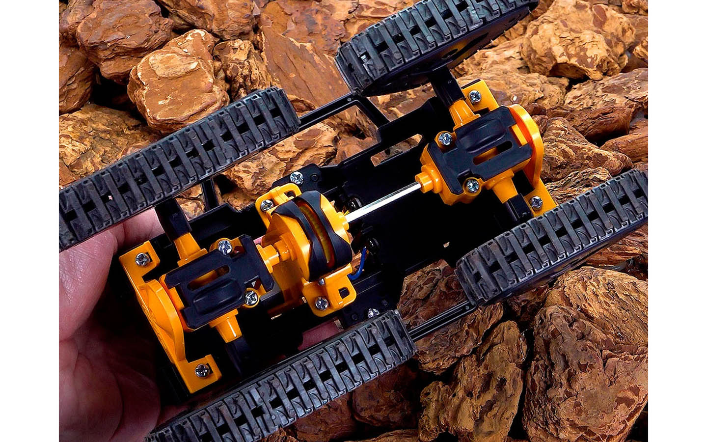 4-Track Crawler - Tamiya 70247 | kingshobby.com