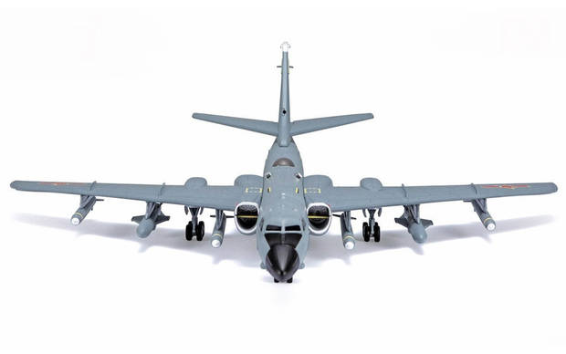 H-6K, PLAAF, China - Air Force 1 Models AF1-0167 | kingshobby.com