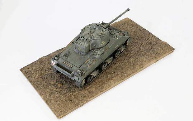 British Sherman Firefly Vc. - Forces of Valor FOV-801036A | kingshobby.com