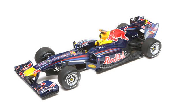 Red Bull Racing Renault RB6 - Tamiya 20067 | kingshobby.com