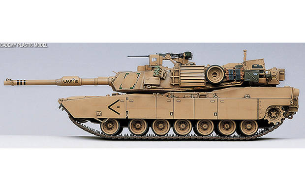 M1A1 Abrams, Iraq 2003 - Academy 13202 | kingshobby.com