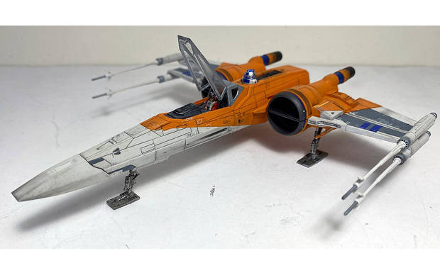 Poe's X-Wing Fighter, Rise of Skywalker, Star Wars - Bandai 5058312 ...