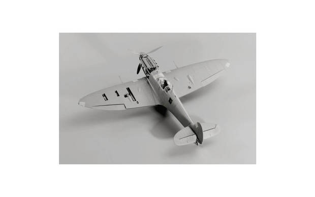Supermarine Spitfire Mk.Vb w/Interior - Border BF004 | kingshobby.com