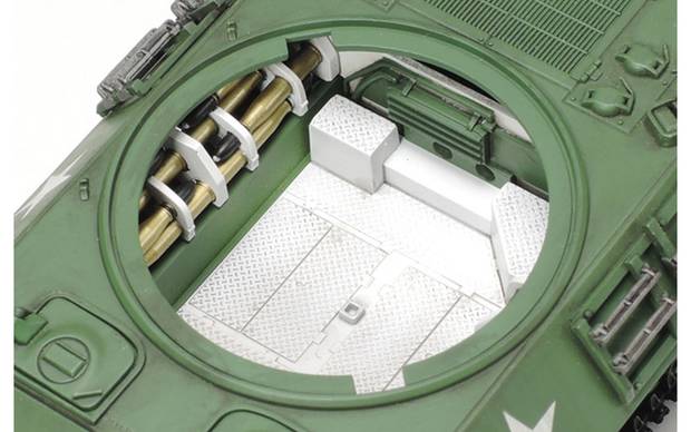 British Tank Destroyer M10 IIC - Tamiya 32582 | kingshobby.com