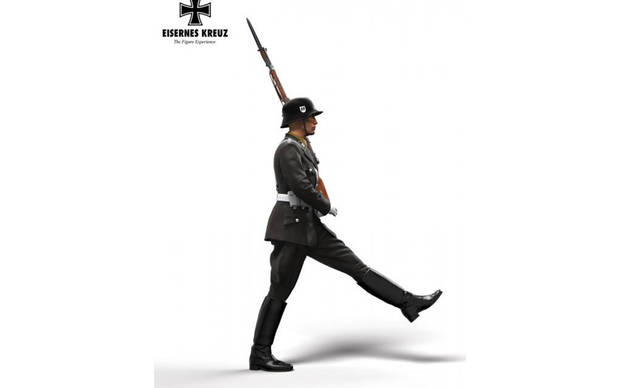Soldat im Stechschritt LAH, 1939 (1:35) - Andrea EK35-F011 | kingshobby.com