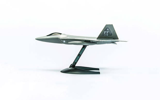 QUICK BUILD F22 Raptor - Airfix J6005 | kingshobby.com