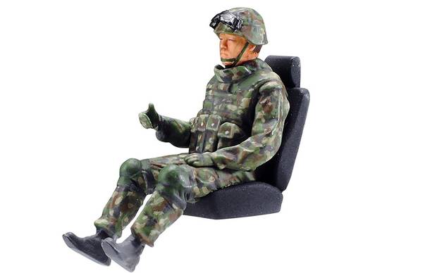 JGSDF Light Armored Vehicle - Tamiya 32590 | kingshobby.com