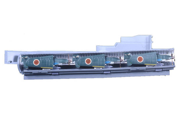 Japanese Navy Submarine I-400 - Tamiya 78019 | kingshobby.com