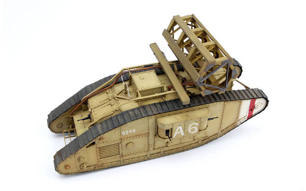 British Heavy Tank Mk. V Female - Meng TS-029 | kingshobby.com