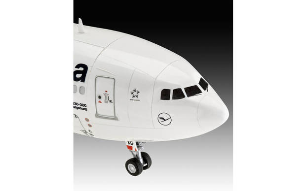 Airbus A330-300 - Lufthansa - Revell 03816 | kingshobby.com