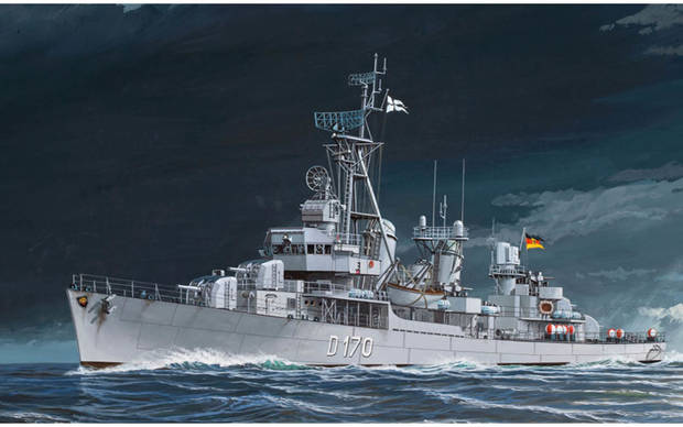 German Destroyer Class 119 - Z1/Z5 - Platinum Edition - Revell 05179 ...