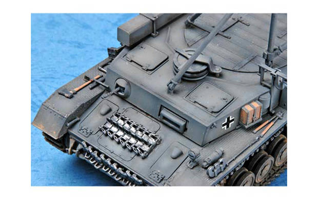 German Bergepanzer IV - Trumpeter 00389 | kingshobby.com