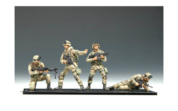 US 101st Airborne Division Crew - Trumpeter 00410 | kingshobby.com
